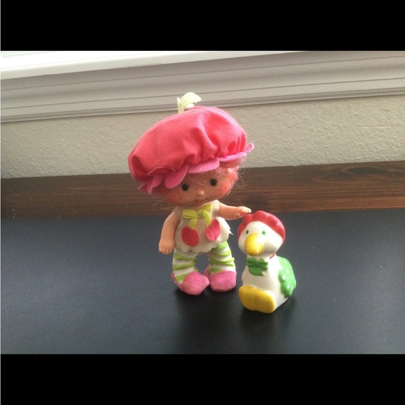 American Greetings | Toys | Strawberry Shortcake Doll Cherry Cuddler ...